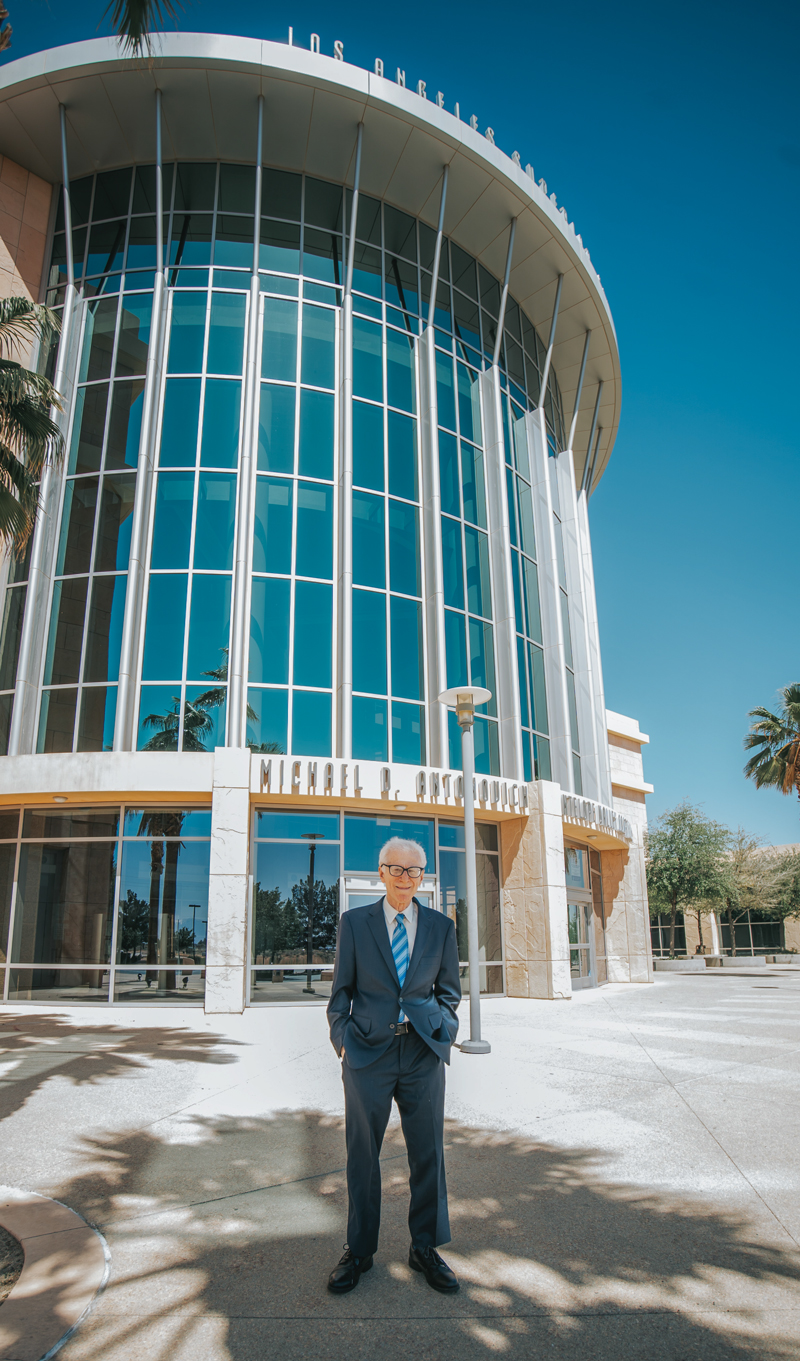 Full Expression - World Tribune